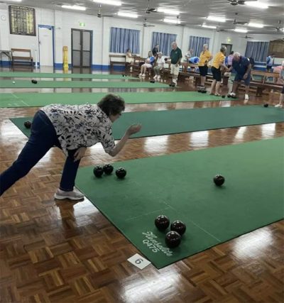 How to Play Indoor Bowls – Queensland Indoor Bowling Association Inc.